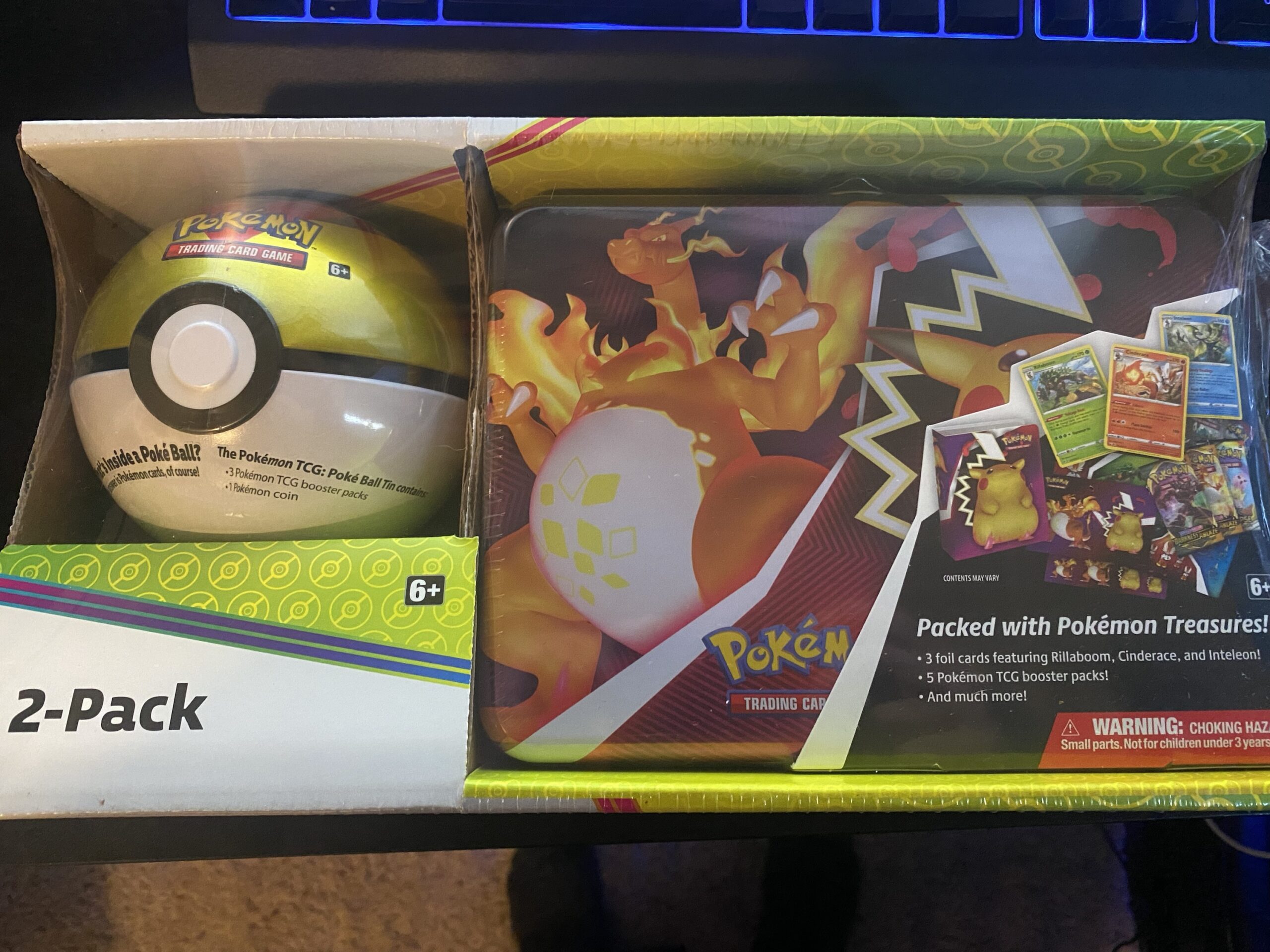 2-Pack Collector Chest with Pokeball - Tonys-Collectibles